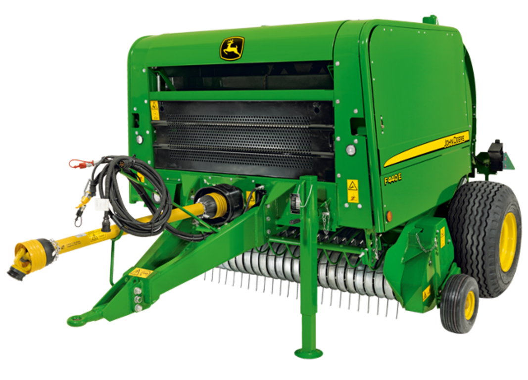 F440E/F450E Fixed Chamber Baler | Hay & Forage | John Deere AFME